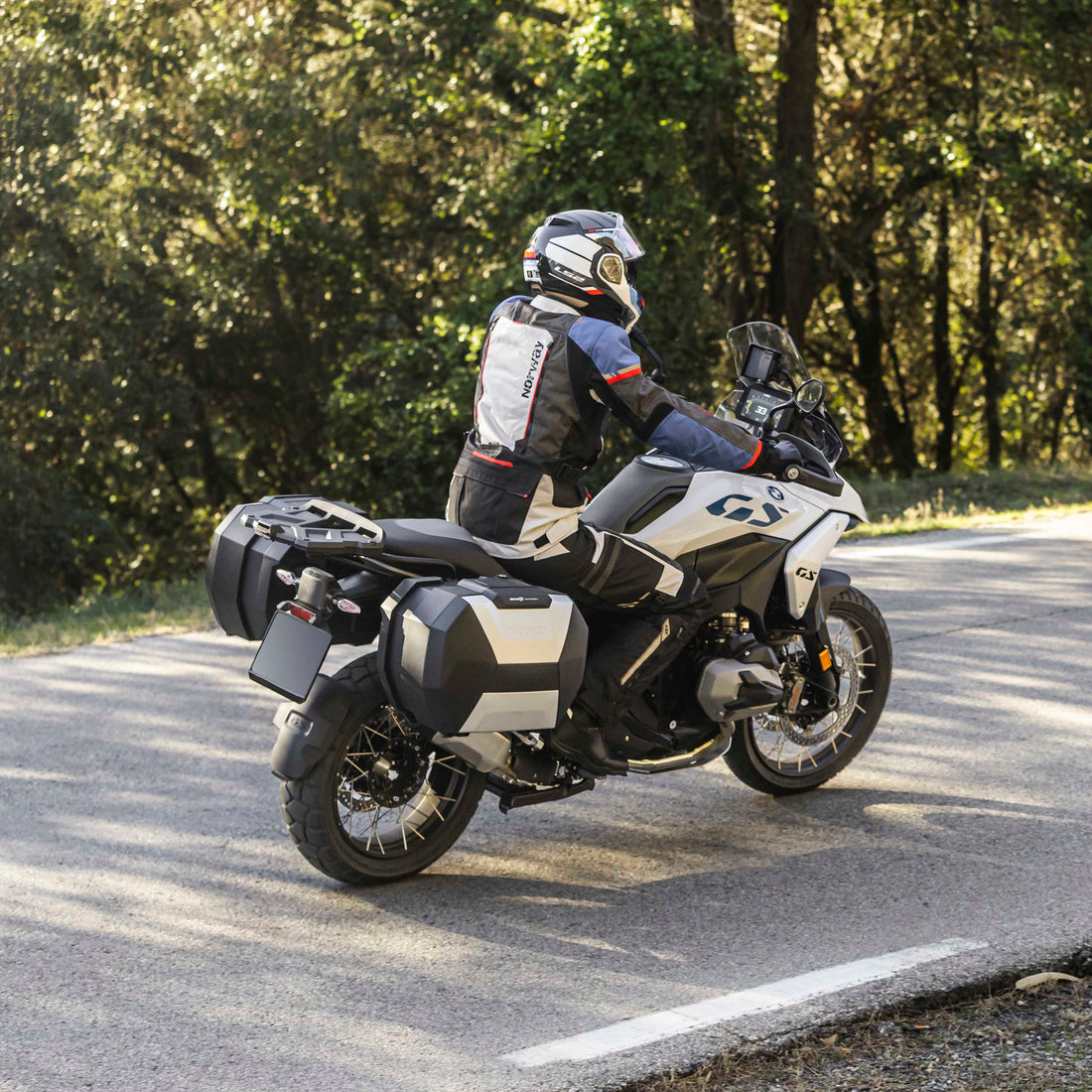 SHAD Canada | Motorcycle Cases & Accessories – Shad Canada